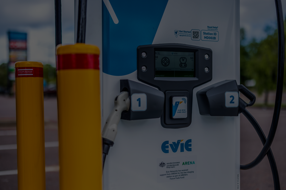 How to Charge EV - Evie Networks