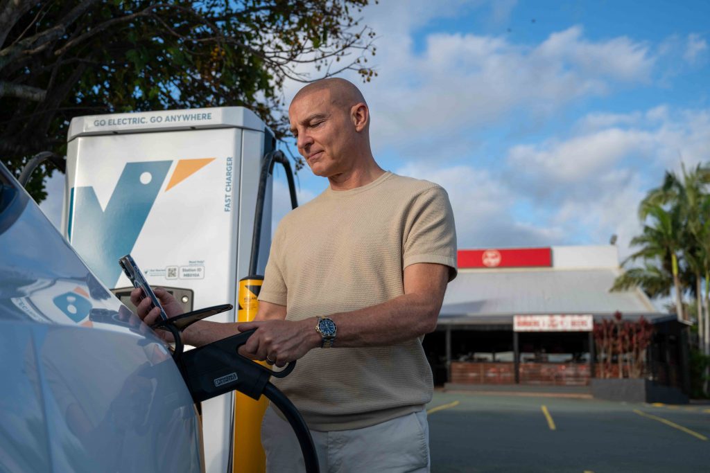 How to Charge EV - Evie Networks