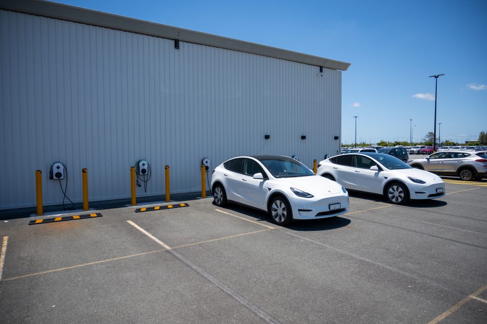 EV Fleet Charging Solutions - Evie Networks